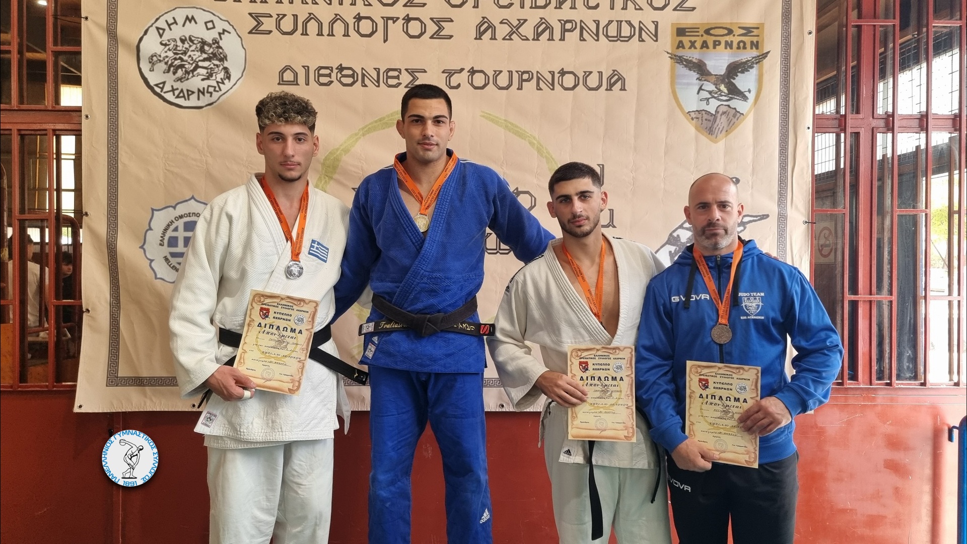 Ασημένιο μετάλλιο για τον Γιάννη Παπαγιαννάκη στις Αχαρνές ...